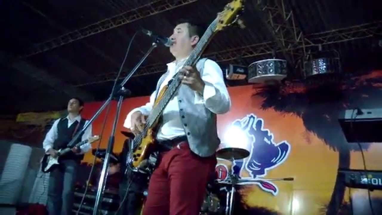 Grupo Azteka - te quiero en vivo en Formosa - YouTube