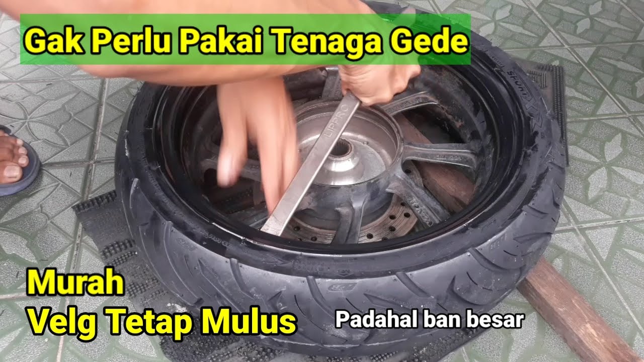 Bongkar Pasang Ban Tapak Lebar Ukuran 120 Secara Manual Dengan Mudah ...