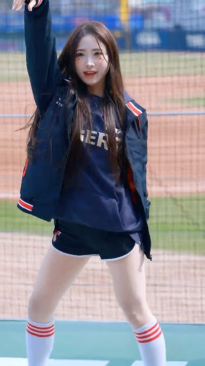 'Yes or Yes' 이소민(Lee So Min)치어리더 - YouTube