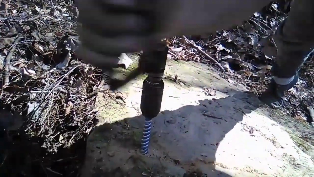 Blacksmithing feather and wedge stone cutting chisels - YouTube