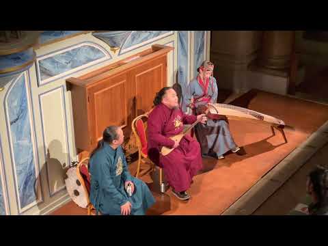 Mongolian folk song Gooch Nanaa , in Lyon , France
