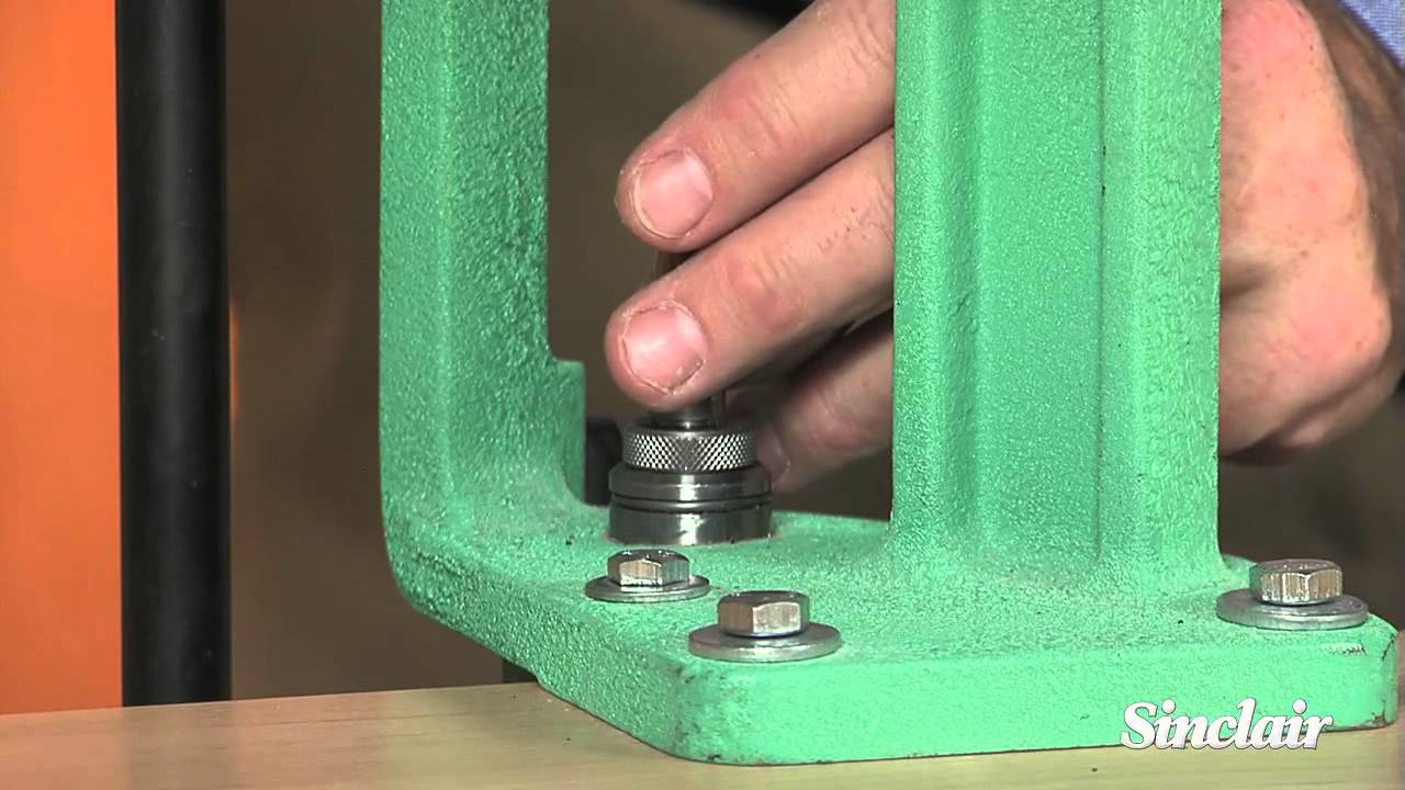Sinclair - John Whidden's Bullet Pointing Die System - YouTube