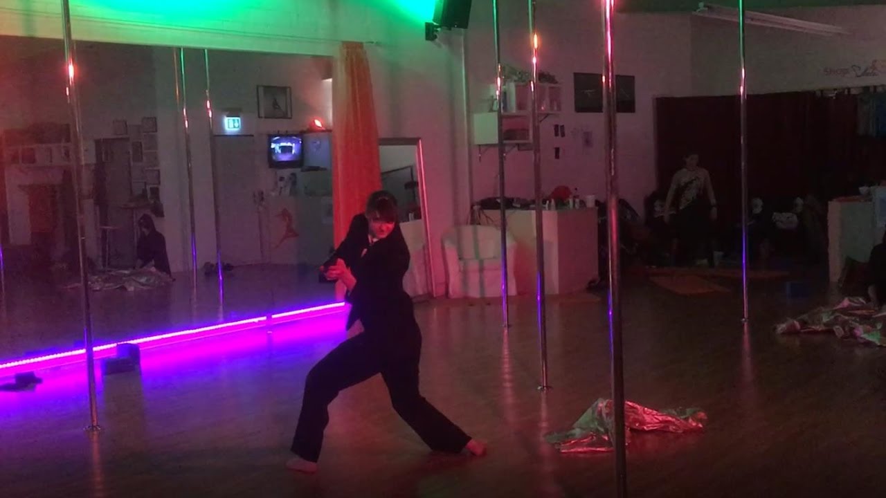 007 James Bond Pole Dance - YouTube