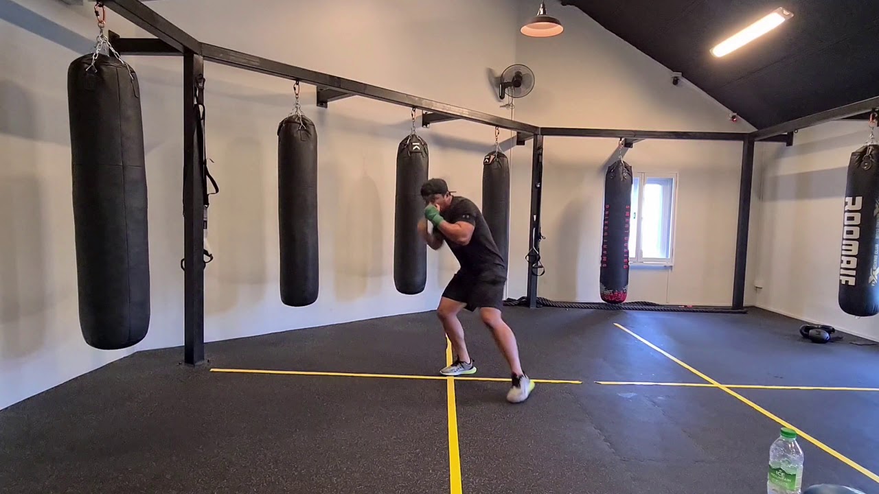 Boxing "Creating Angles" - YouTube