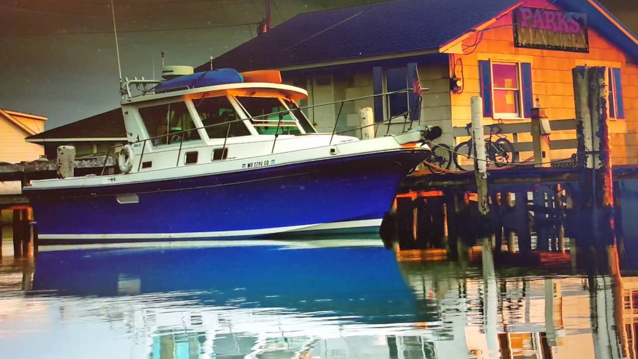 31 Albin Tournament Express 2002 Robert Christopher Yacht Sales Feature ...