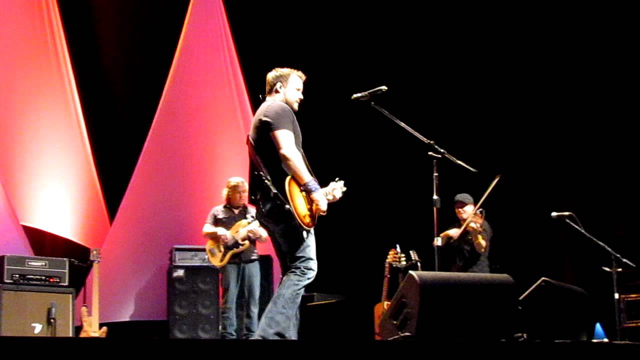 Deric Ruttan- When You Come Around (Live) - YouTube