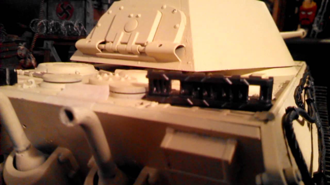 Overview of Tamiya's 1:16 King Tiger Tank... - YouTube