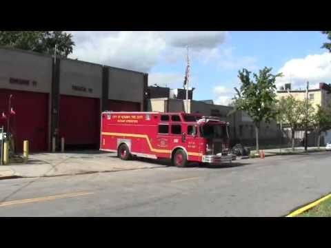 Newark, NJ Engine 11, Ladder 11, & Rescue 1 Responding 10-02-11 - YouTube