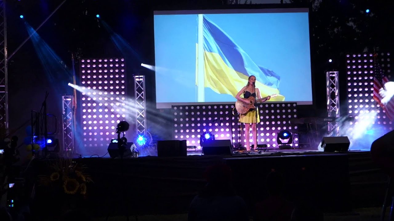 Bria Blessing - Get up (Ukraine relief Sacramento) - YouTube