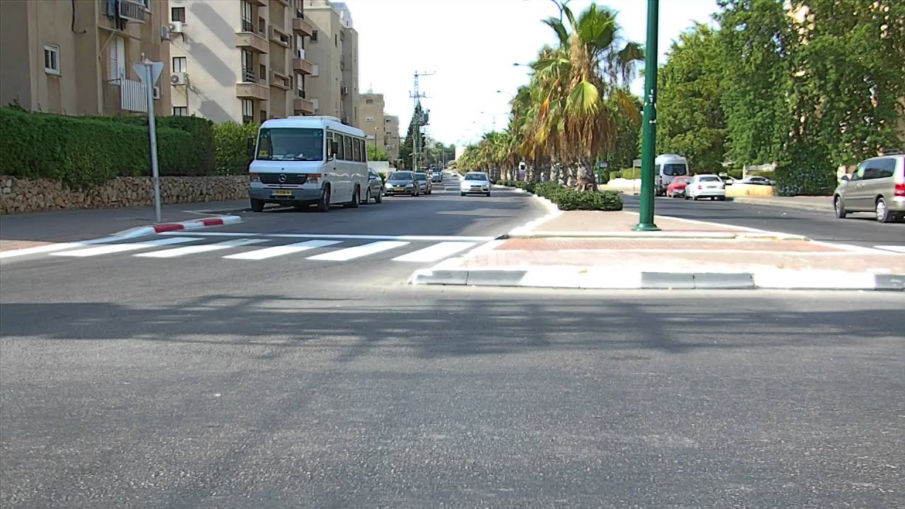 Car Driving Road Towards Camera - Footage Tripod - YouTube