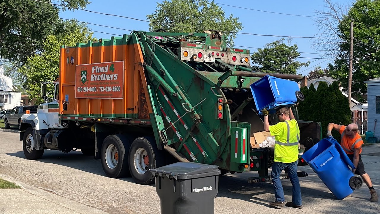 Flood Brothers Mack RD Leach 2RII Rear Loader Garbage Truck - YouTube
