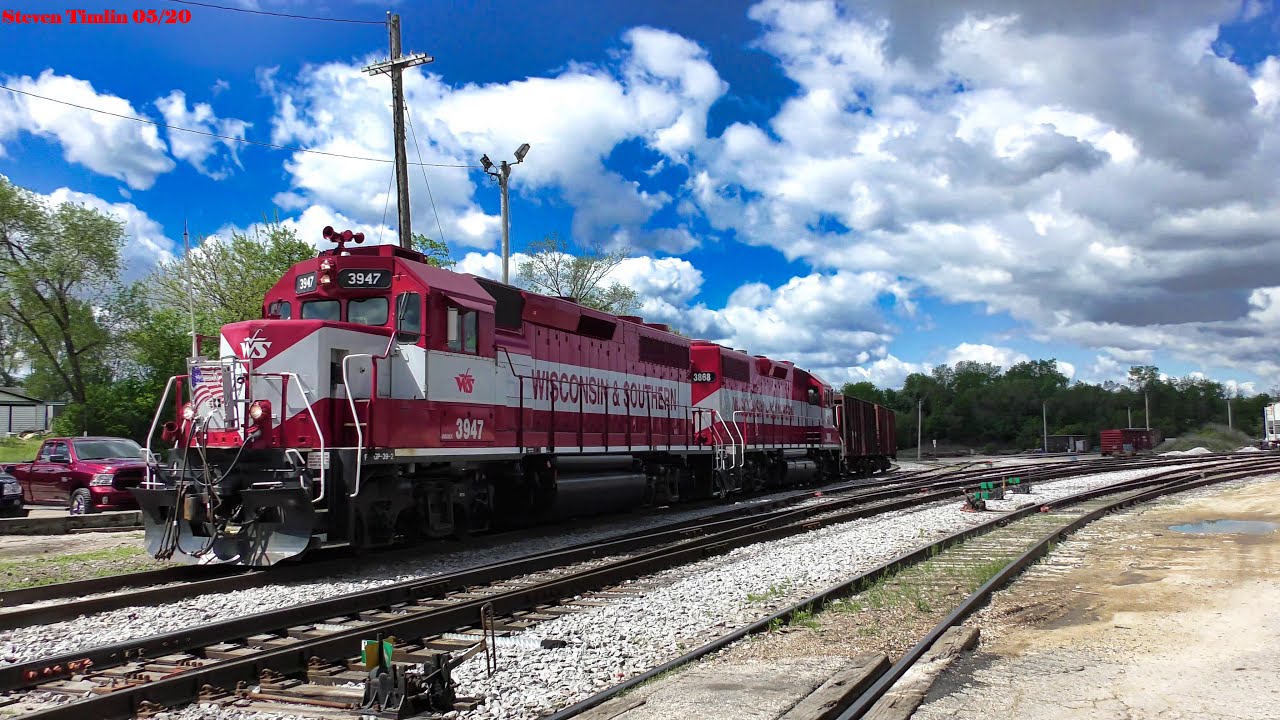 4K/HDR WSOR in Janesville WI train locomotive - YouTube