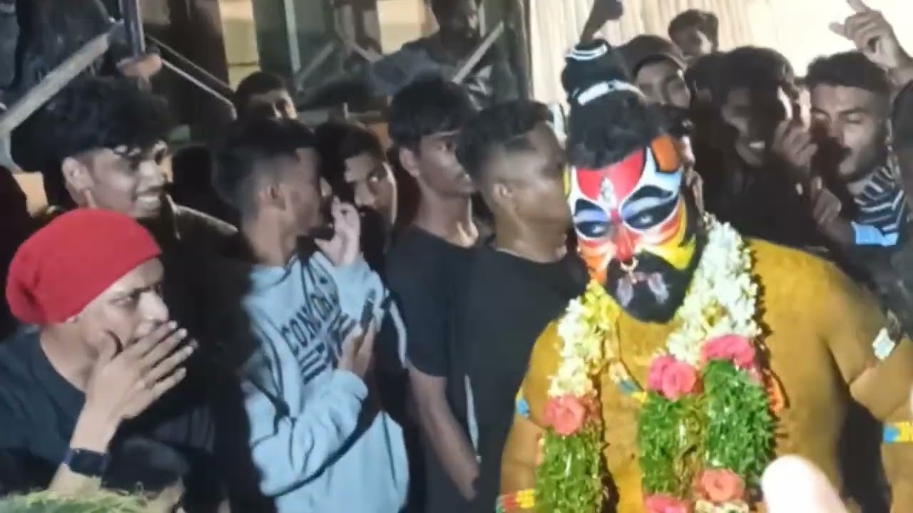 secdarbad bonalu potharaj mass dance Kumar potharaj - YouTube