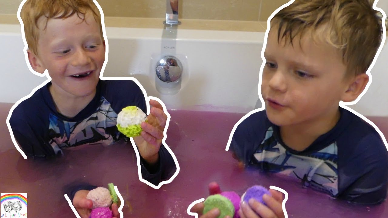 Bath Bomb Challenge / Kids Playing!!!!! - YouTube