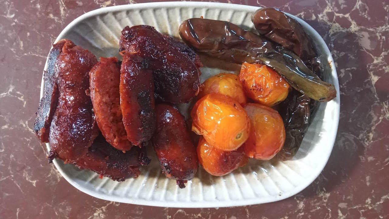 FRIED LONGANISA/PINOY STYLE LONGANISA/SAUSAGE/HOMEMADE LONGANISA - YouTube