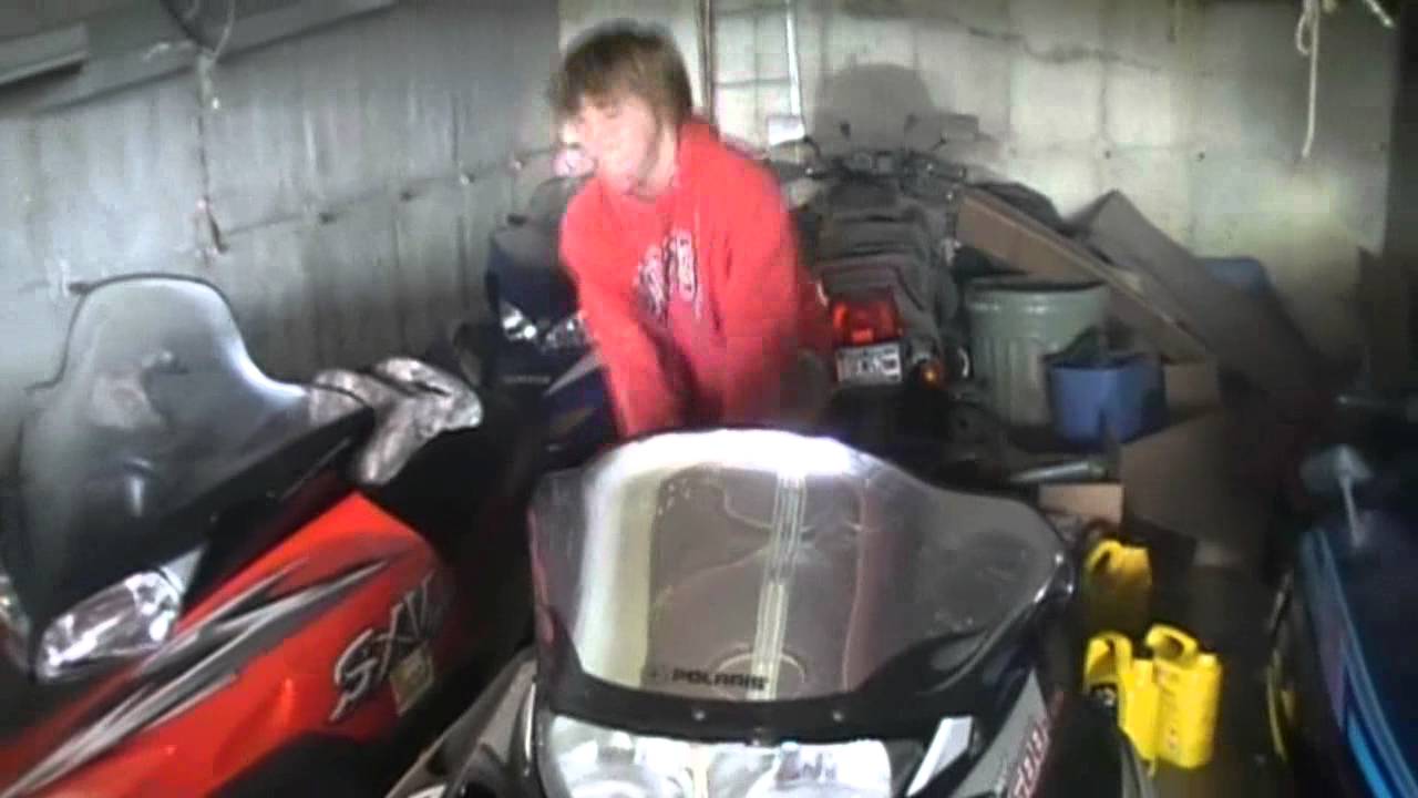 10 Snowmobile Cold Start part2 - YouTube