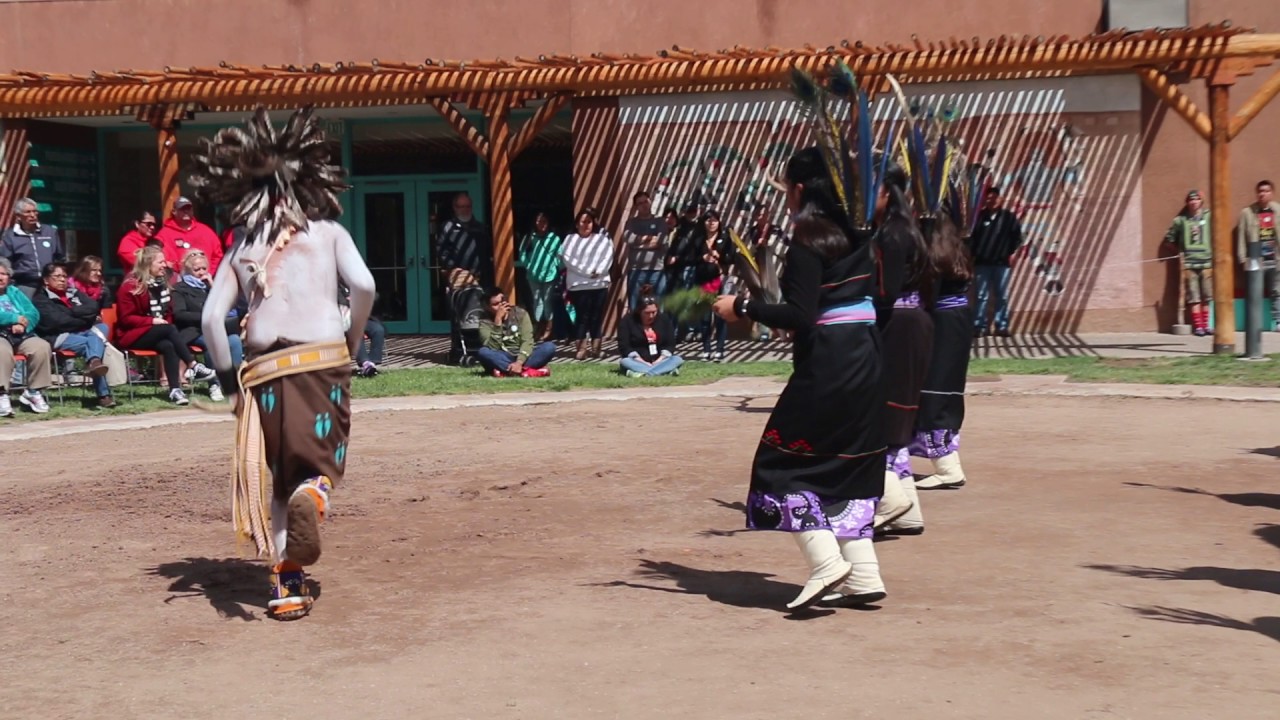 Acoma Dancers - YouTube