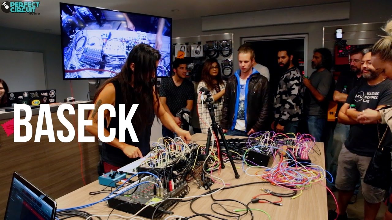 Baseck Live at Perfect Circuit Audio - YouTube