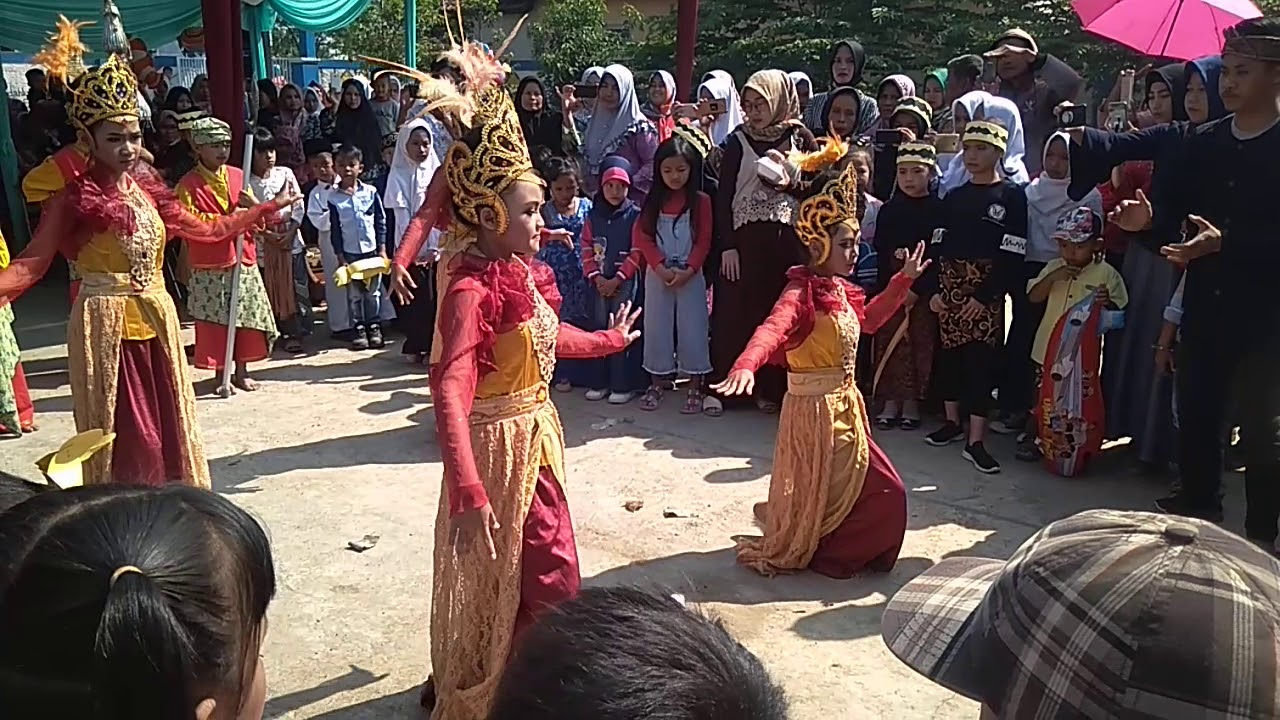 Tari badaya campaka nada - YouTube