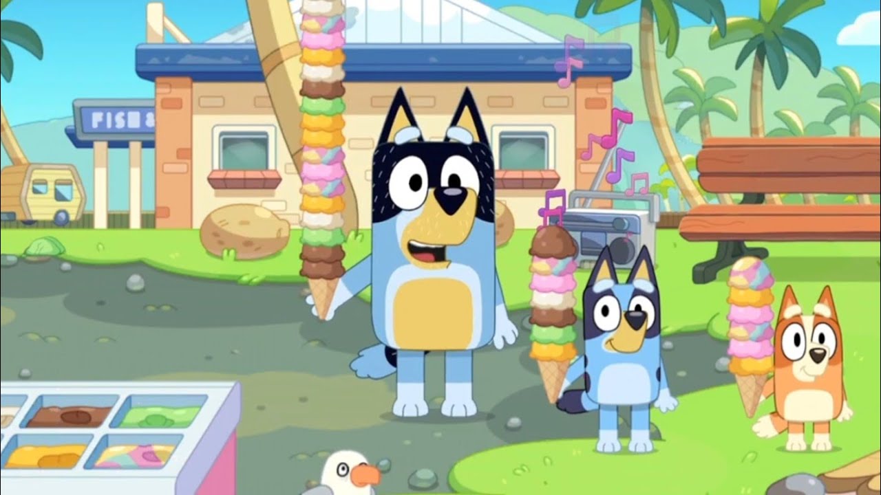 BLUEY LET'S PLAY GAME SAND CASTLE COMPETITION AT THE BEACH - YouTube