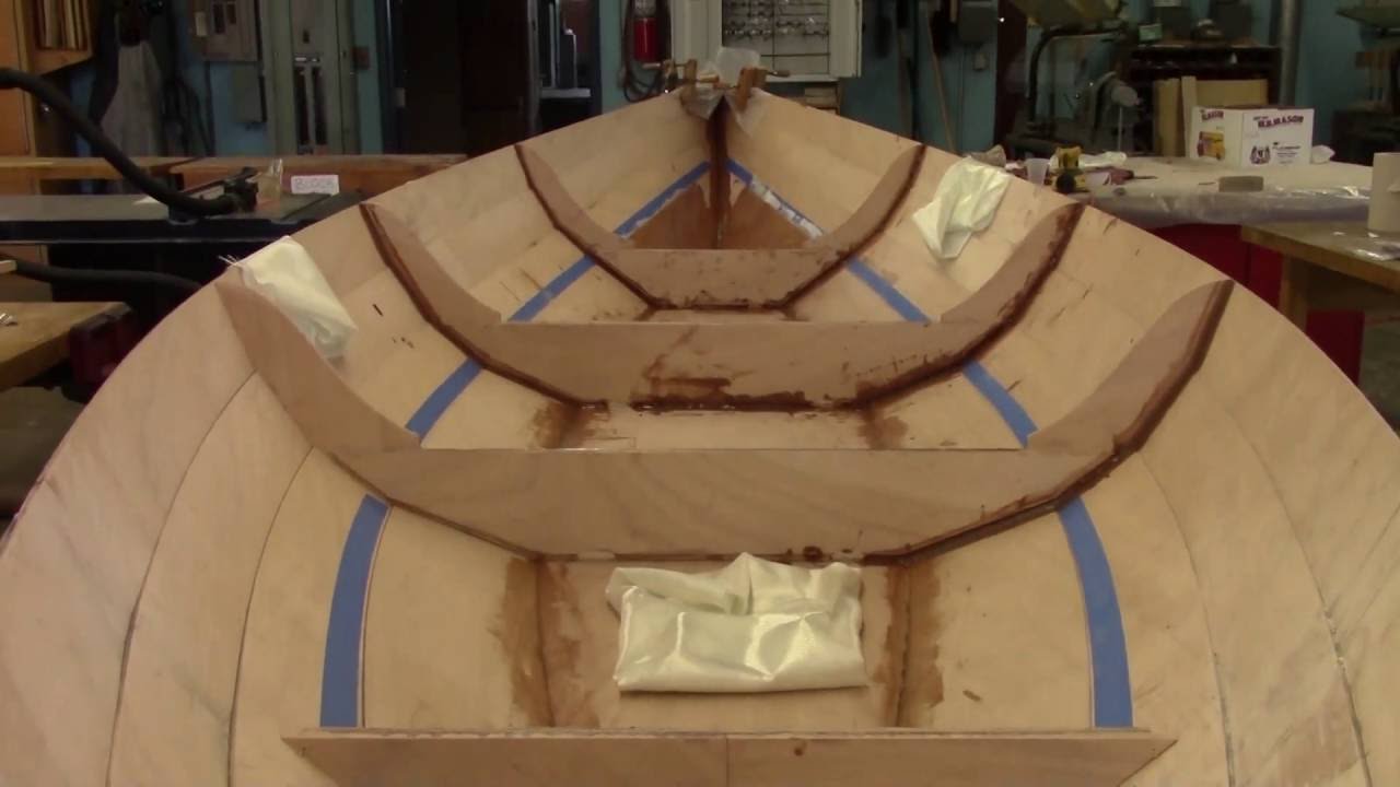 BUILDING A ROW BOAT-DAY 6 - YouTube