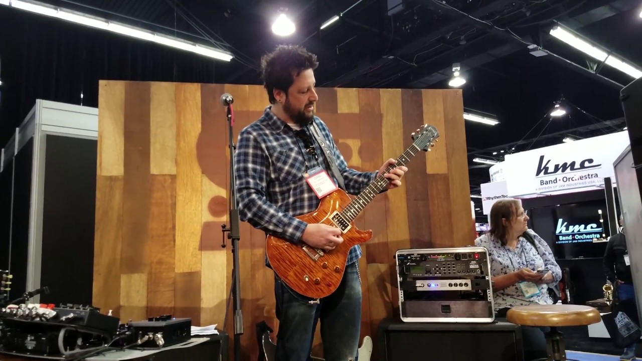 NAMM 2017 in 4k: Doug Rappoport at the Seymour Duncan Booth - YouTube