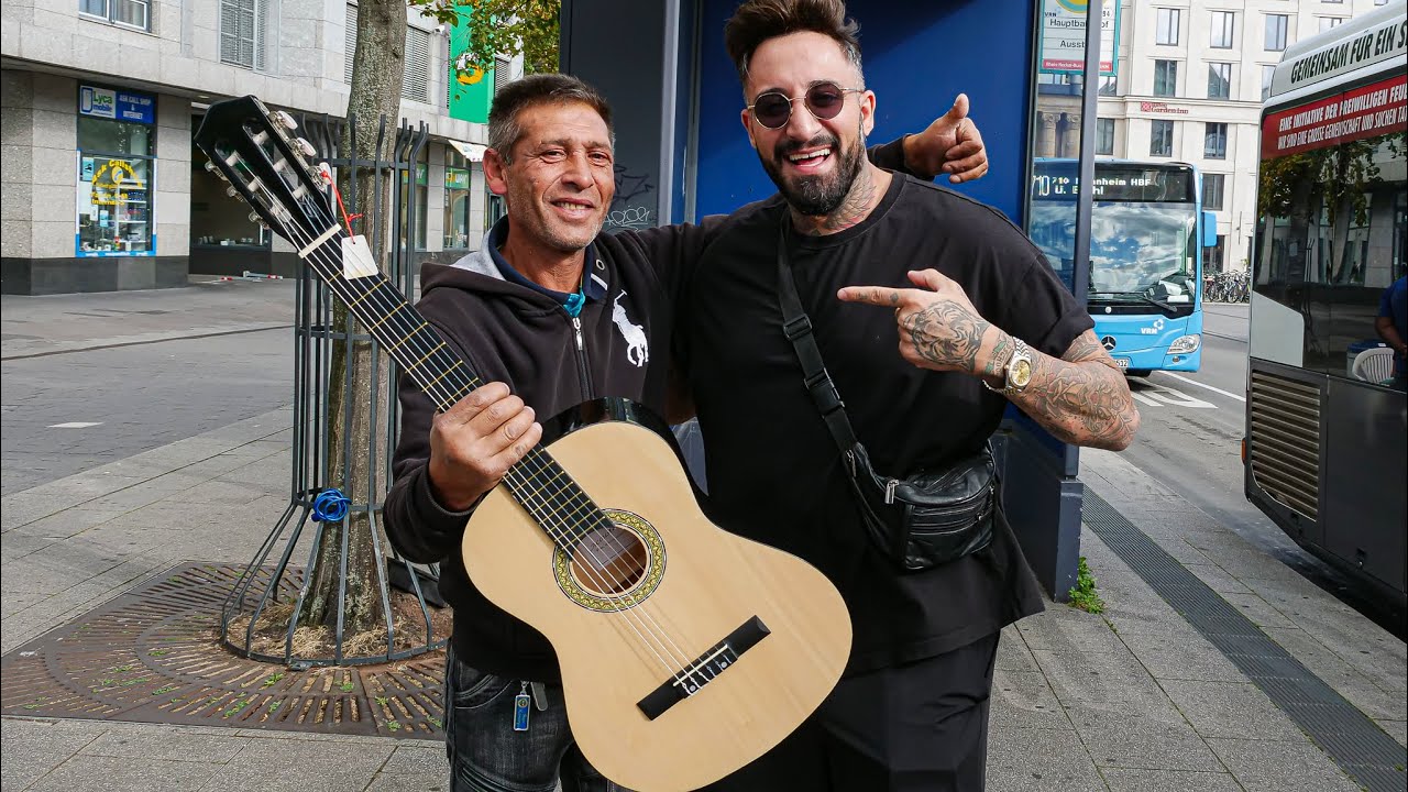 Ich habe SERGIO GEFUNDEN und ihm SEINE GITARRE gegeben - YouTube