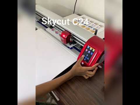 Skycut ® plotter Demo - YouTube