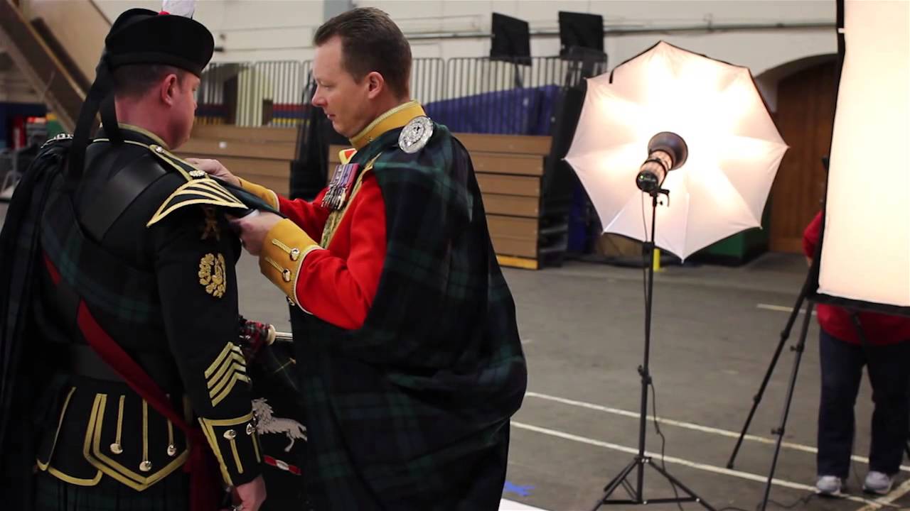Calgary Highlanders Photo Shoot Nov 2013 - YouTube