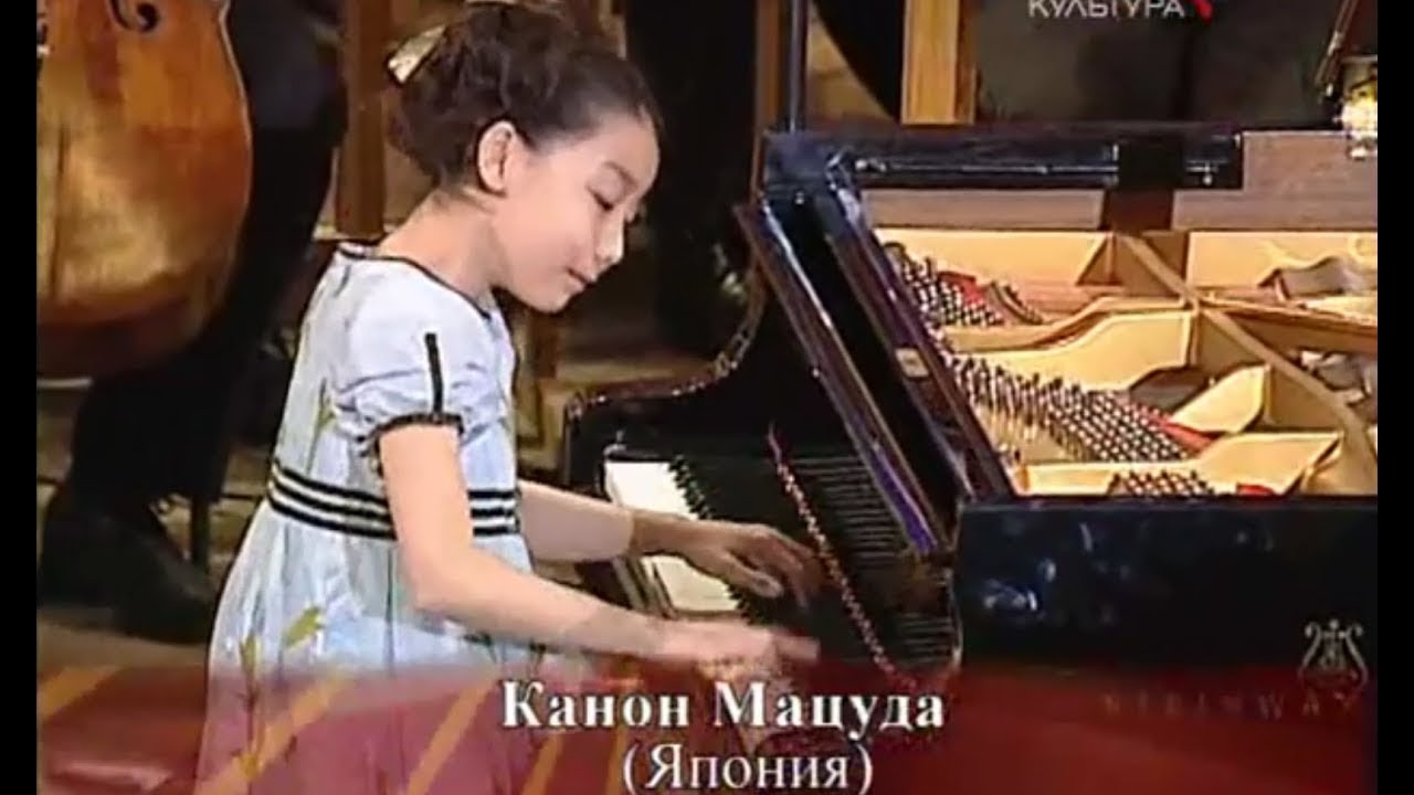 松田華音、ハイドン作曲ピアノ協奏曲ニ長調から Matsuda Kanon, Haydn Piano Concerto in D major ...