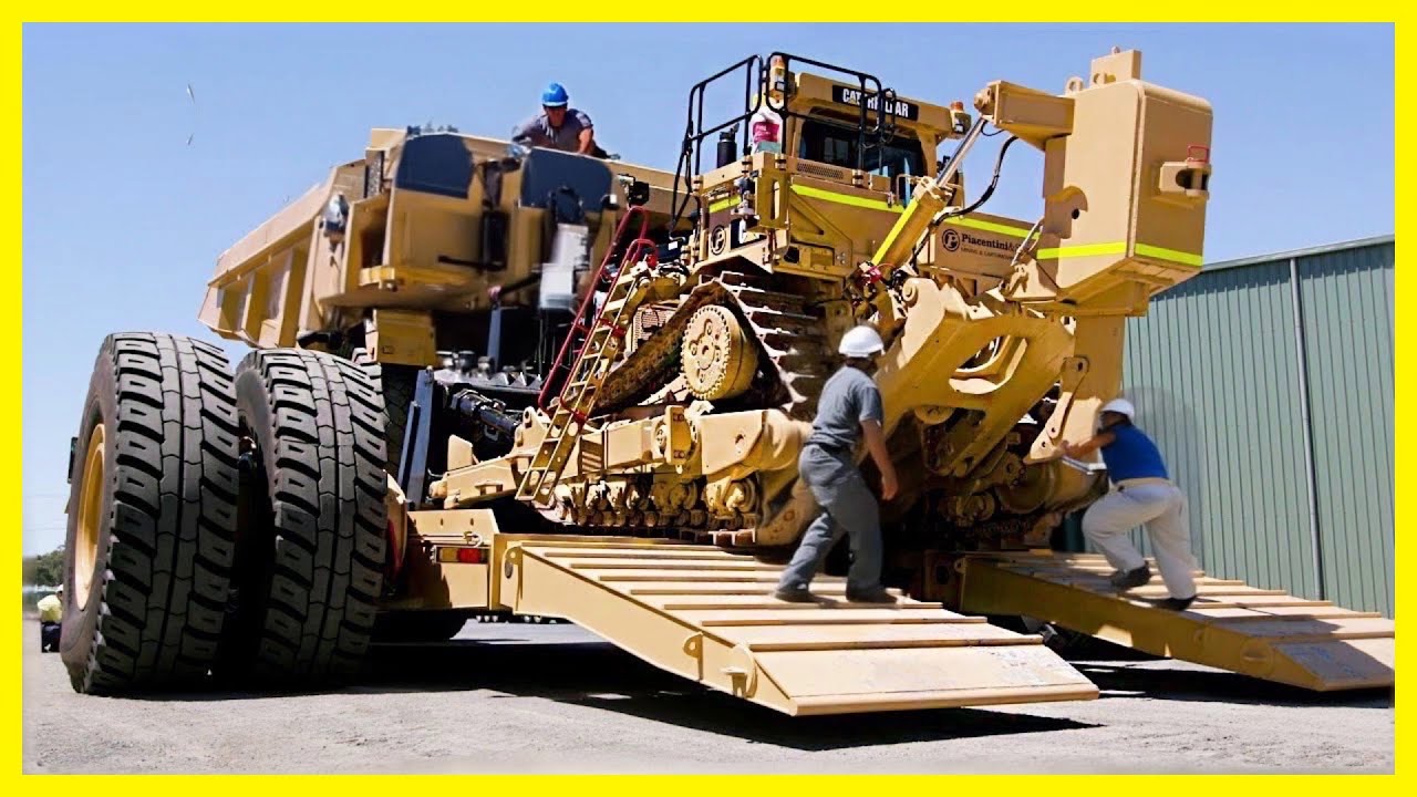 TOP 10 Most impressive Lowboy Trailers Transporting Heavy Machinery ...