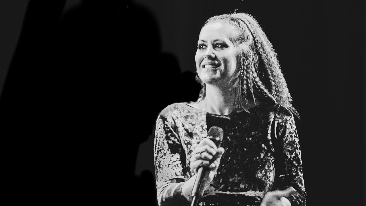 Vanessa Knight Live Showreel - YouTube