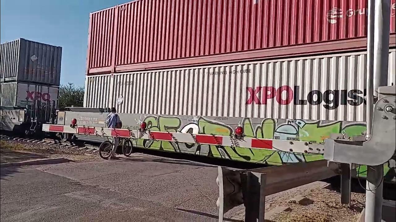 Intermodal Méxicali México FXE 4659 Rumbo Sur - YouTube