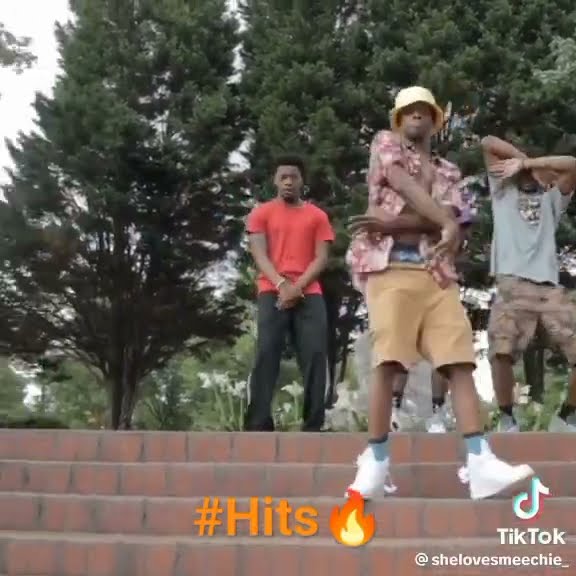 @SheLovesMeechie #throwback 🔥 - YouTube