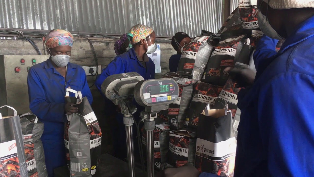 Namibian Retort Charcoal NRC Scale Manual Weight Check - YouTube