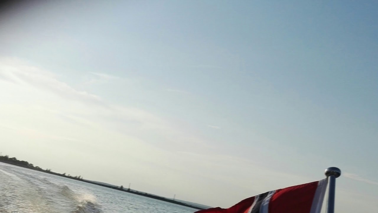 Wesling 16HT, 90 Hk Mercury - YouTube