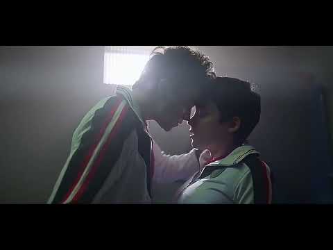 Benjamin catches Samuel and Ari in the act | Elite S5E2