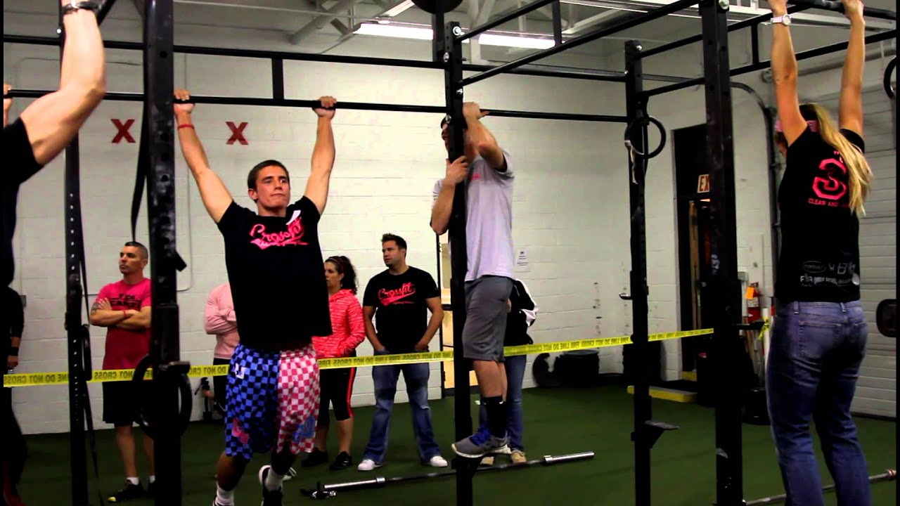CrossFit 717 Pullups - YouTube