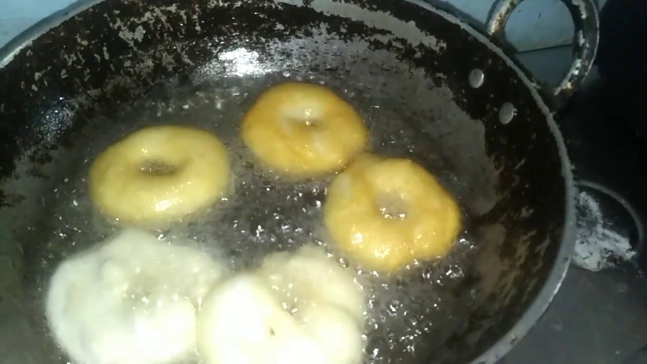 Summar cool cool majjiga garelu//karam garelu with sambar//👌👌 - YouTube