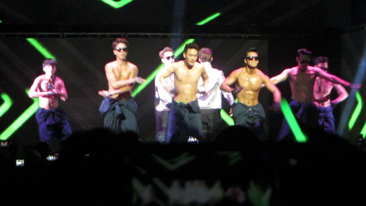ABS OMG-2PM Live in Chicago - YouTube
