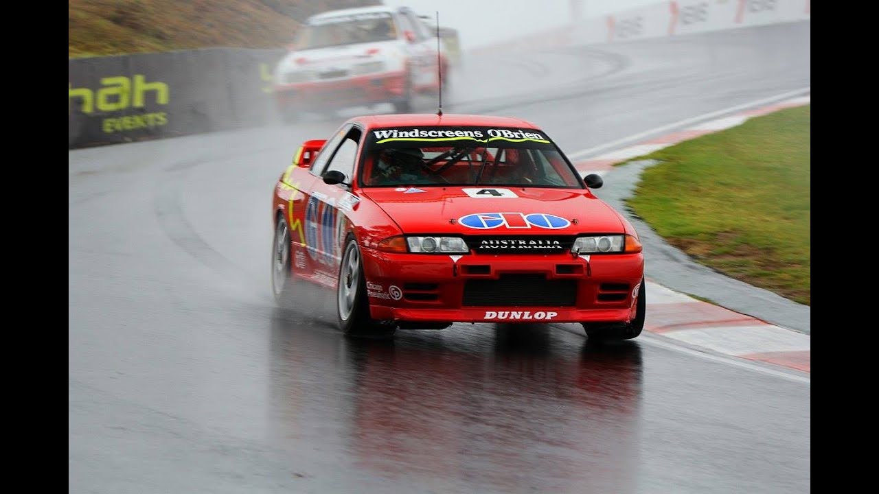 NISSAN GTR Godzilla Onboard Bathurst. RAW SOUND - YouTube