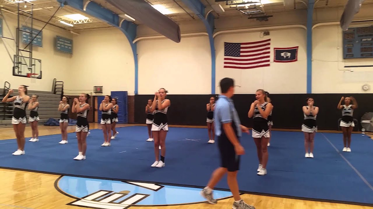 UCA hit 'em cheer - YouTube