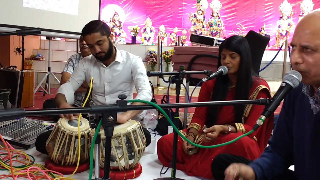 Ramapeer Gaat Mandal (West London) - YouTube