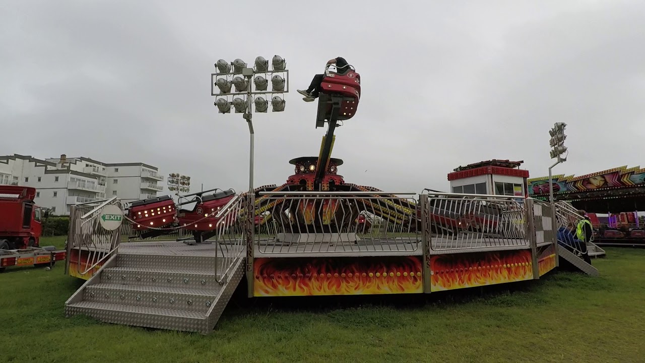 Jumpin Jaks - John Searle Jnr (off ride) @ Eastbourne Funfair 2018 ...