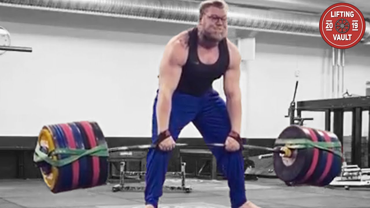 Worlds Strongest Nurse Attempts 454 kg Deadlift - YouTube