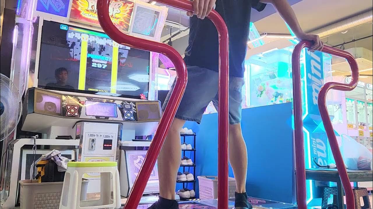 ACHLUOIAS D26 - YouTube