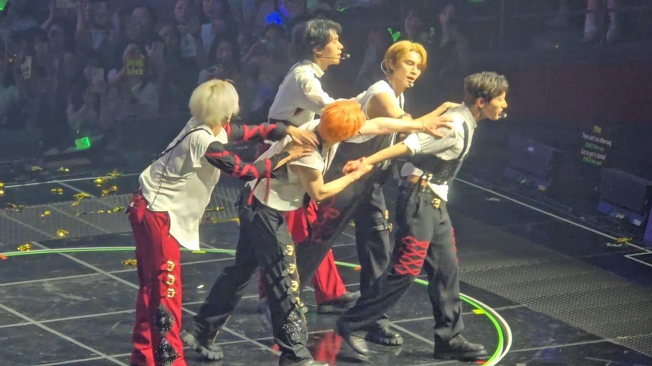 20250803 WayV - Bounce Back + WOAH (Ten focused)| 2025 WayV Concert ...