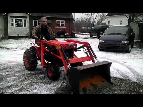 Kubota b5100 with b211 front loader - YouTube