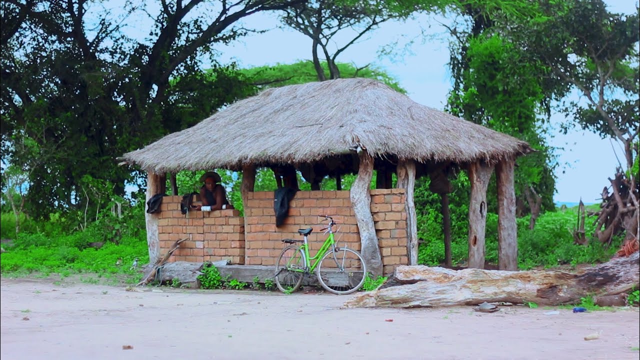 SAMIKE NG'WENGELA ft SHELA __ HARUSI YA HOLO (Official Video) - YouTube