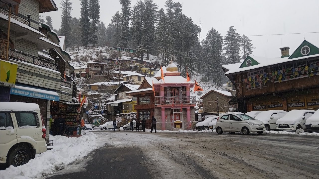 Narkanda Snowfall Today // Live from narkanda - YouTube